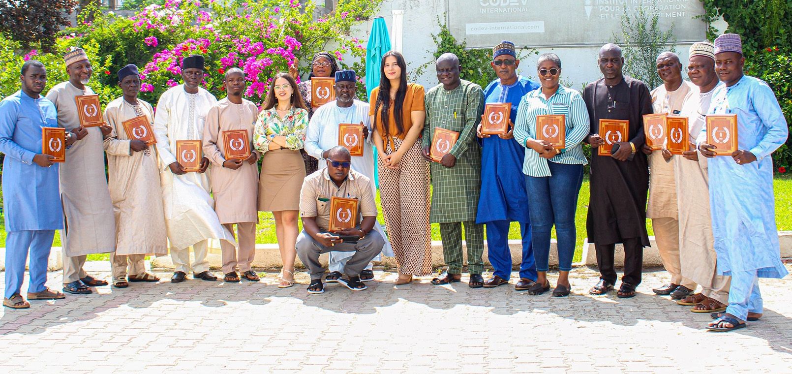 CODEV International - Institut de renforcement des capacités & Appui ...